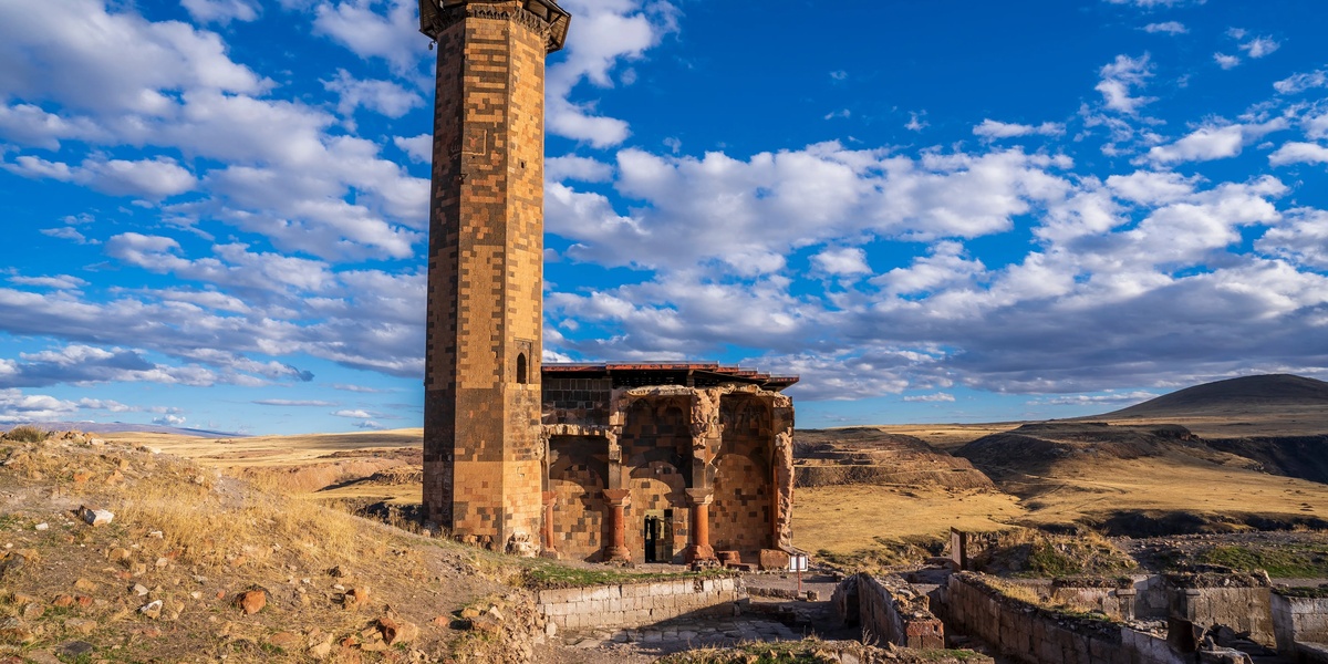 Rovine di Ani: La Città Medievale Perduta della Turchia sulla Via della ...