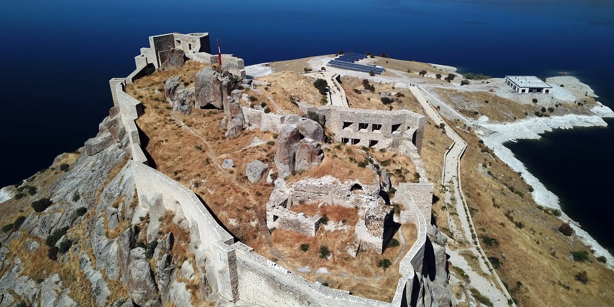 Pertek Castle || Turkey Tour Organizer