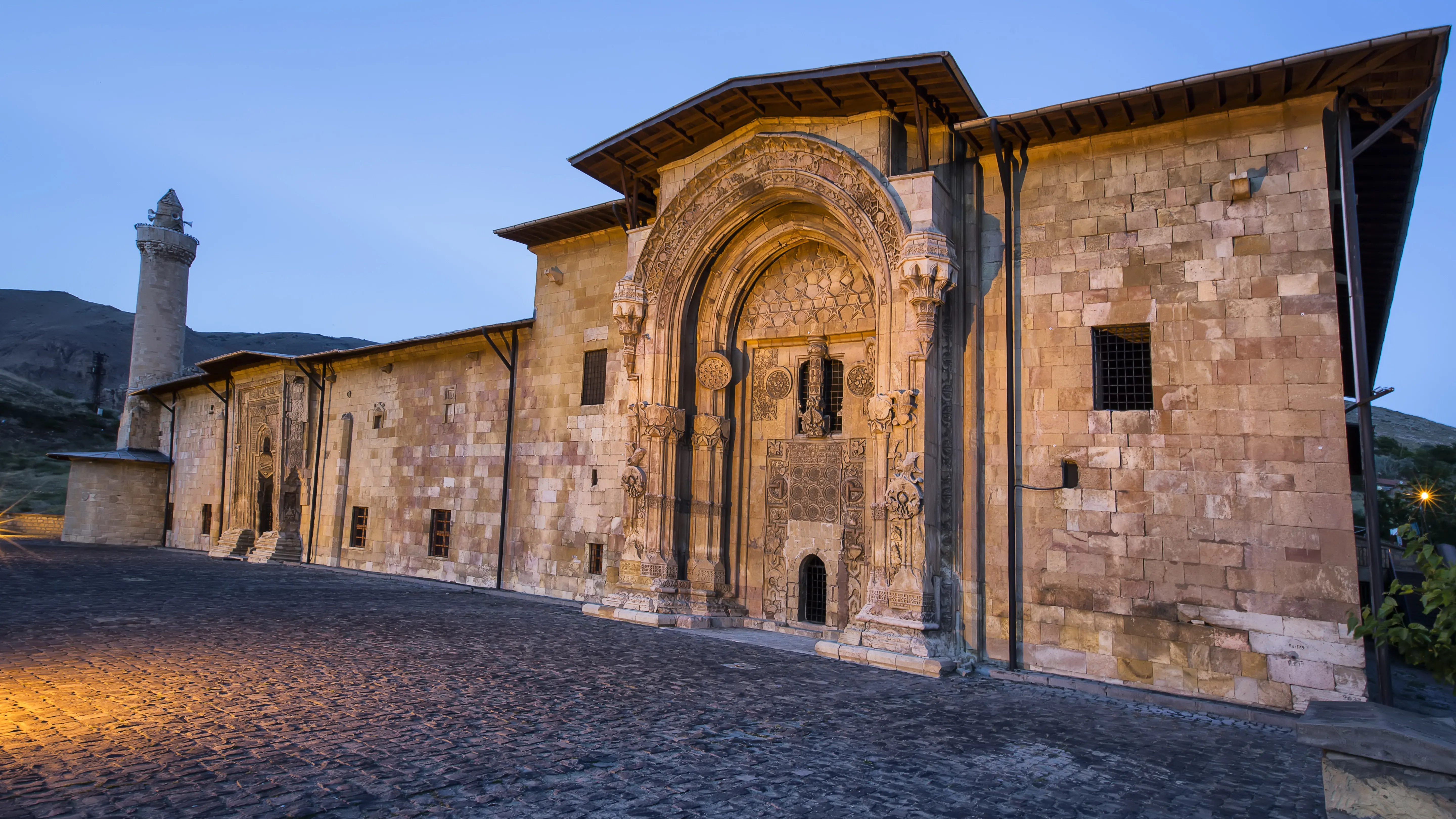 Ancient Islamic Hospitals